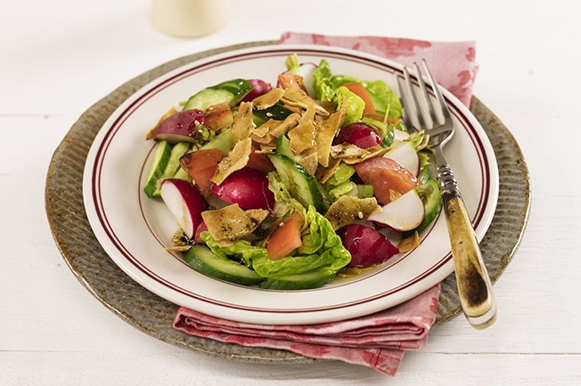 Salada Fatuche com alface - Panelinha