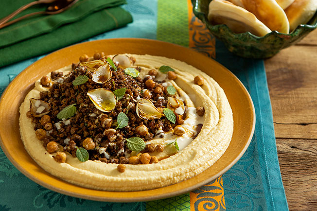 Homus com cordeiro (Hummus ma lahma) - Panelinha